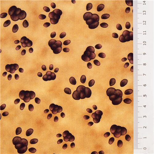 Brown cat paws design Quilting Treasures animal print fabric - modeS4u