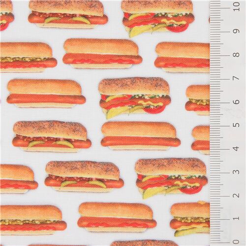 Robert Kaufman hot dog fabric in white - modeS4u