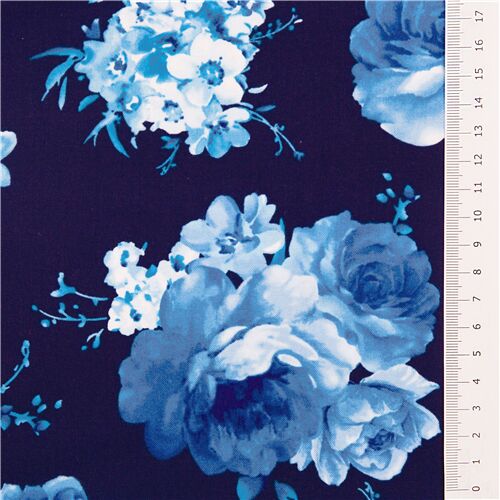 Timeless Treasures navy blue fabric rose and flower bunch - modeS4u