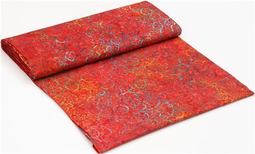 Stoffrest (46 x 112 cm) - Rot gebatikter Stoff mit Ranken und Blüten ...