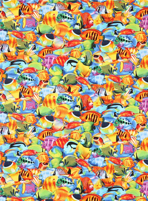 Tela de animales pez exótico colores de Timeless Treasures Fabric by ...